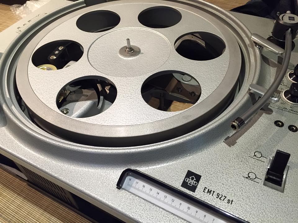 EMT 927 legendary turntable – M & S | Ultimate High-Fidelity