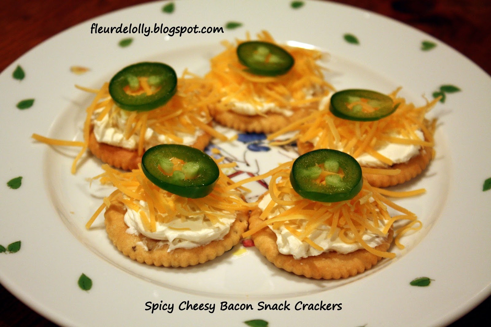 Fleur de Lolly: Spicy Cheesy Bacon Snack Crackers