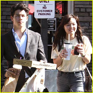 Jonas Brothers the best: Nick Jonas y Maya Kibbel (fotos)