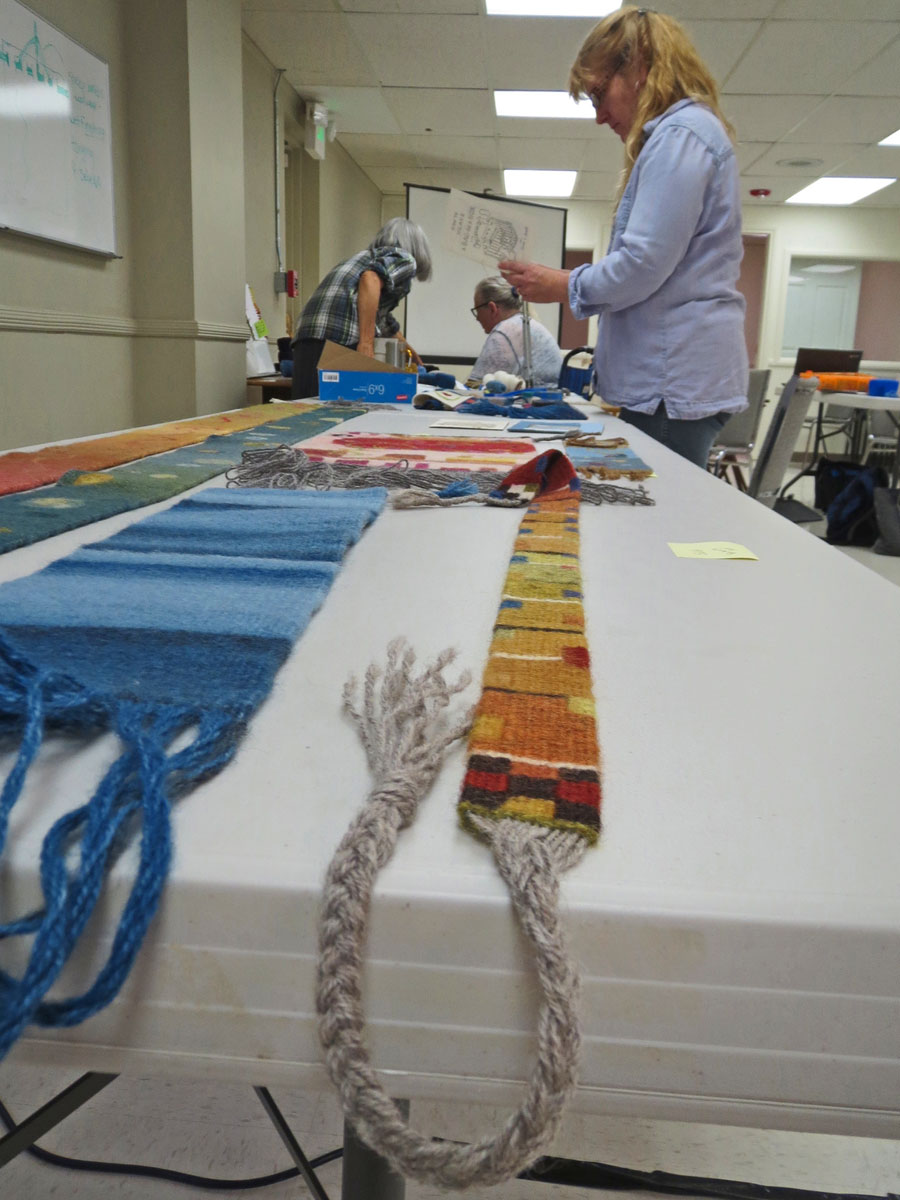 Rebecca Mezoff, Tapestry Artist: Dragonflies are handy that way ...