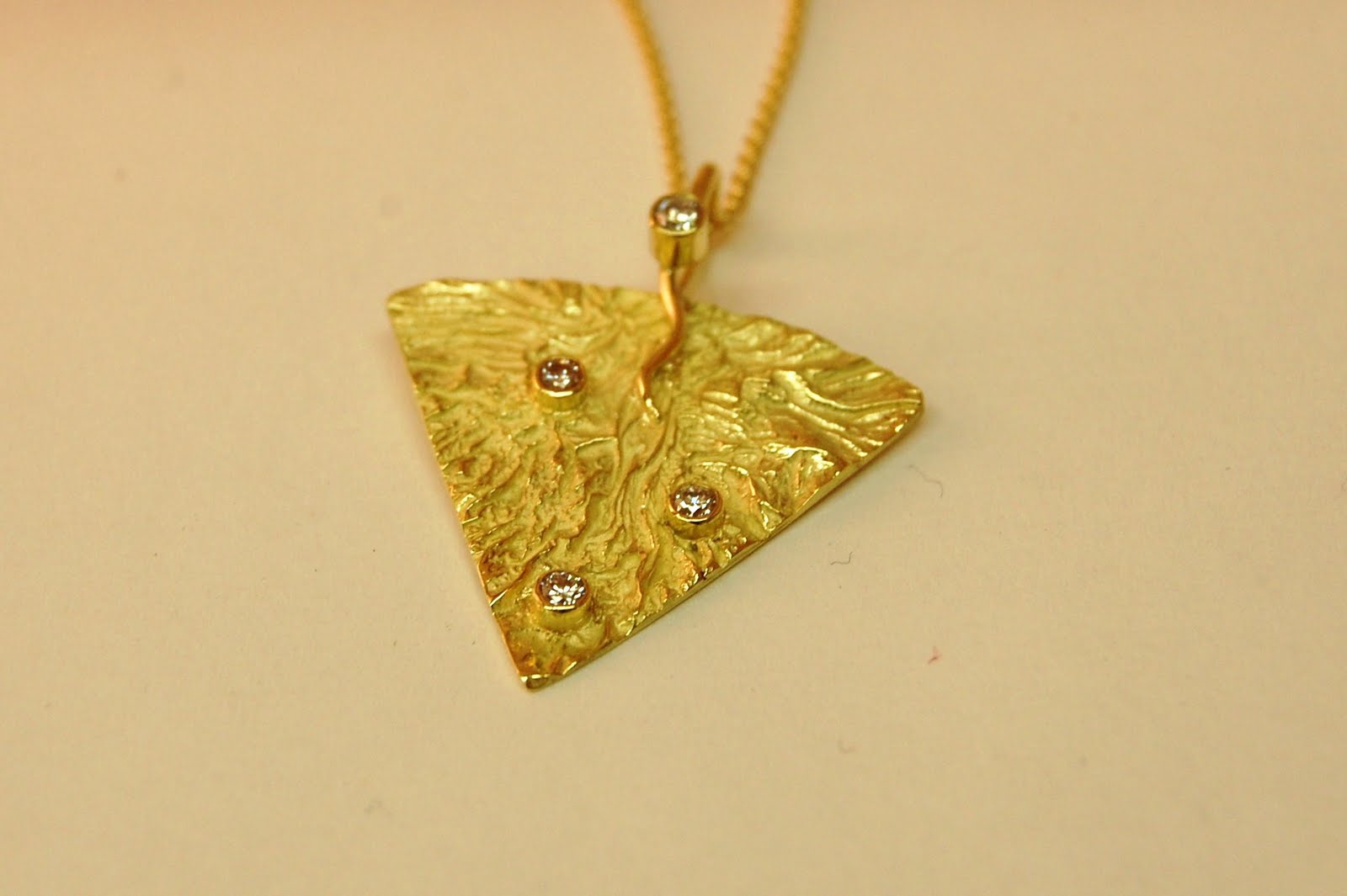 Spirer Jewelers: Reticulation