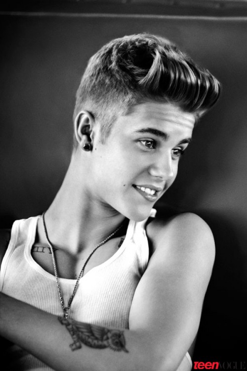 Justin Bieber: Hermoso, Justin Bieber Teen Vogue Outtake!