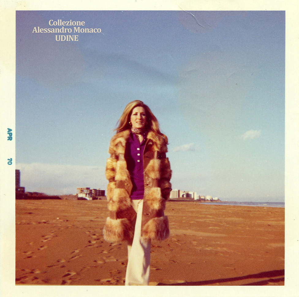 Instamatic Ladies: 31 Charming Photos of Italian Women in the 1960s and ...