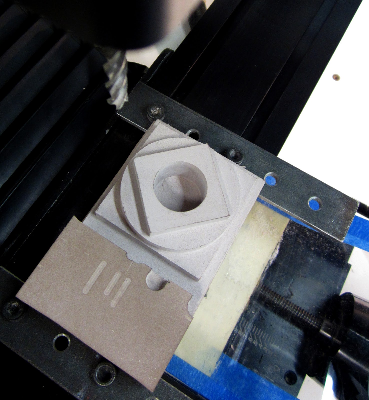 MI Shop Tools Inventions: Sherline CNC MILL - Diamond Circle Square Test