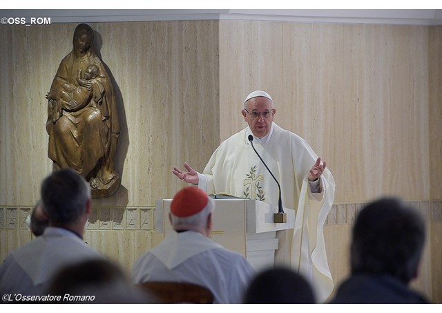 #PopeFrancis "...the peculiarity of Jesus’ gaze: He does not ...