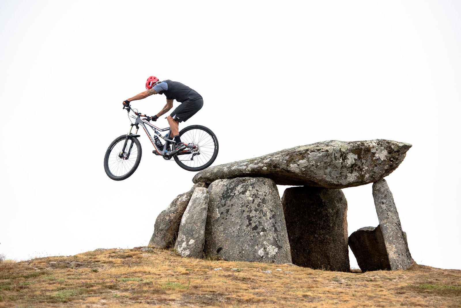 Galicia: meigas, leyendas y senderos - MTBYMAS