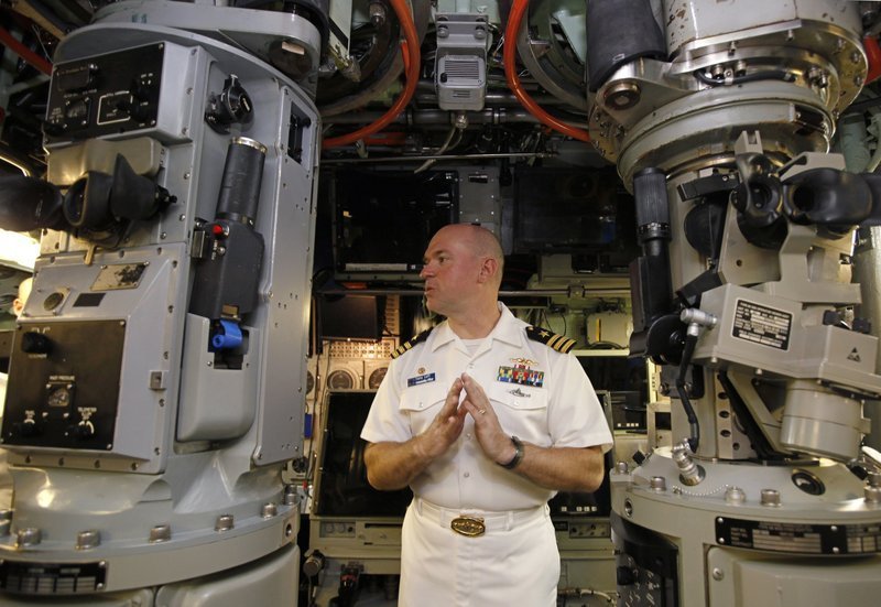 China Defense Blog: Sub Photos of the day: Qing class in Shanghai, LA ...