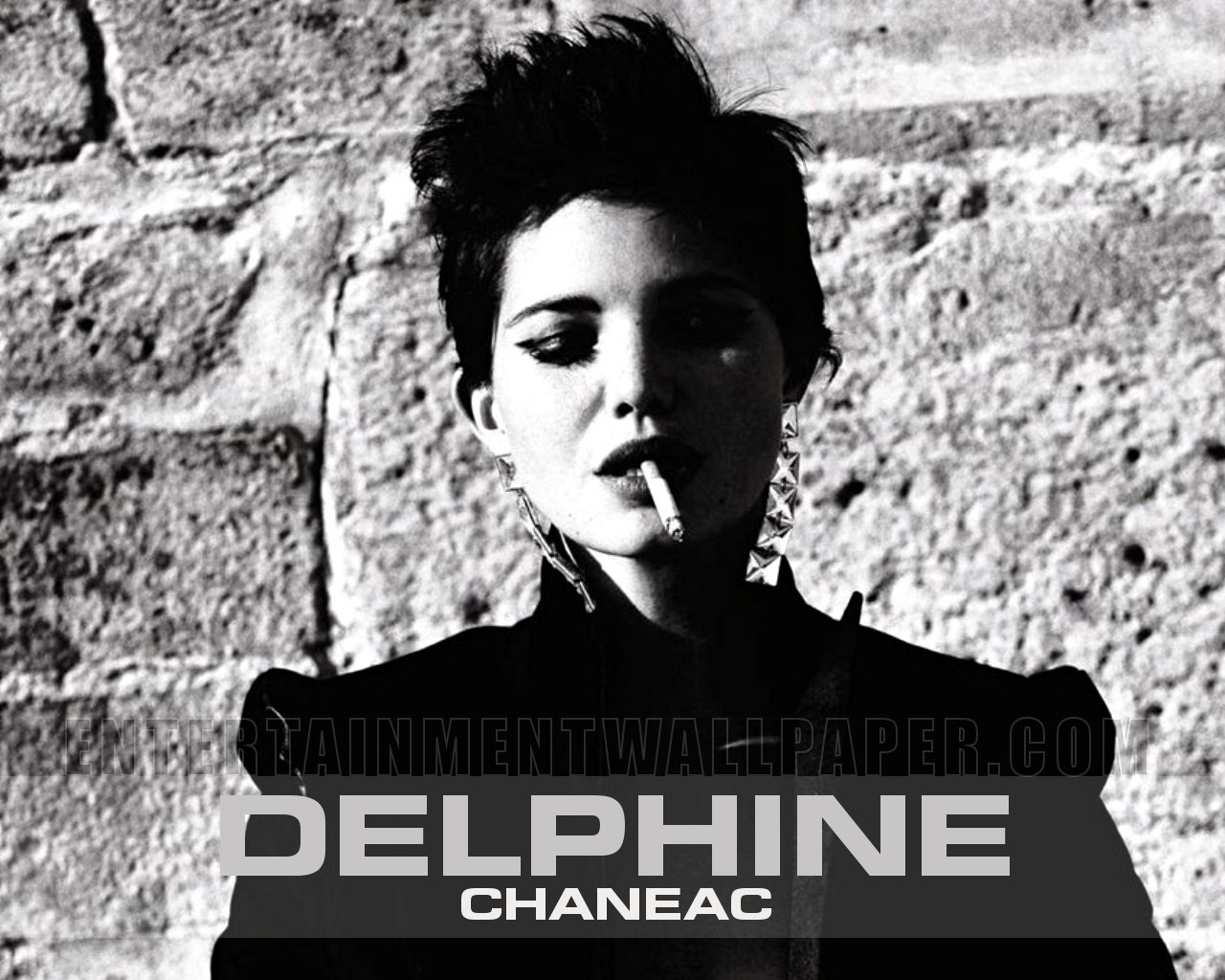 fashion and celebs: Delphine Chaneac 'Splice' Dren