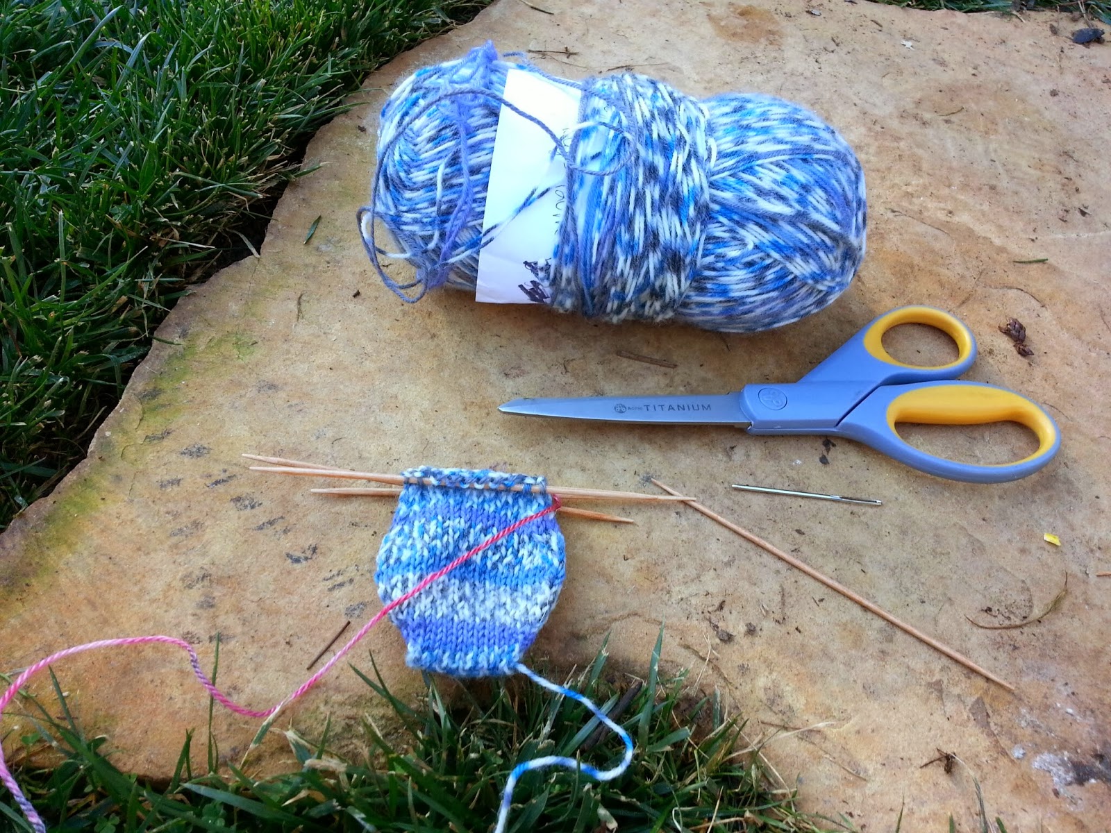 Knit One, Pug Two: Kitchener Stitch for Eastern European Knit