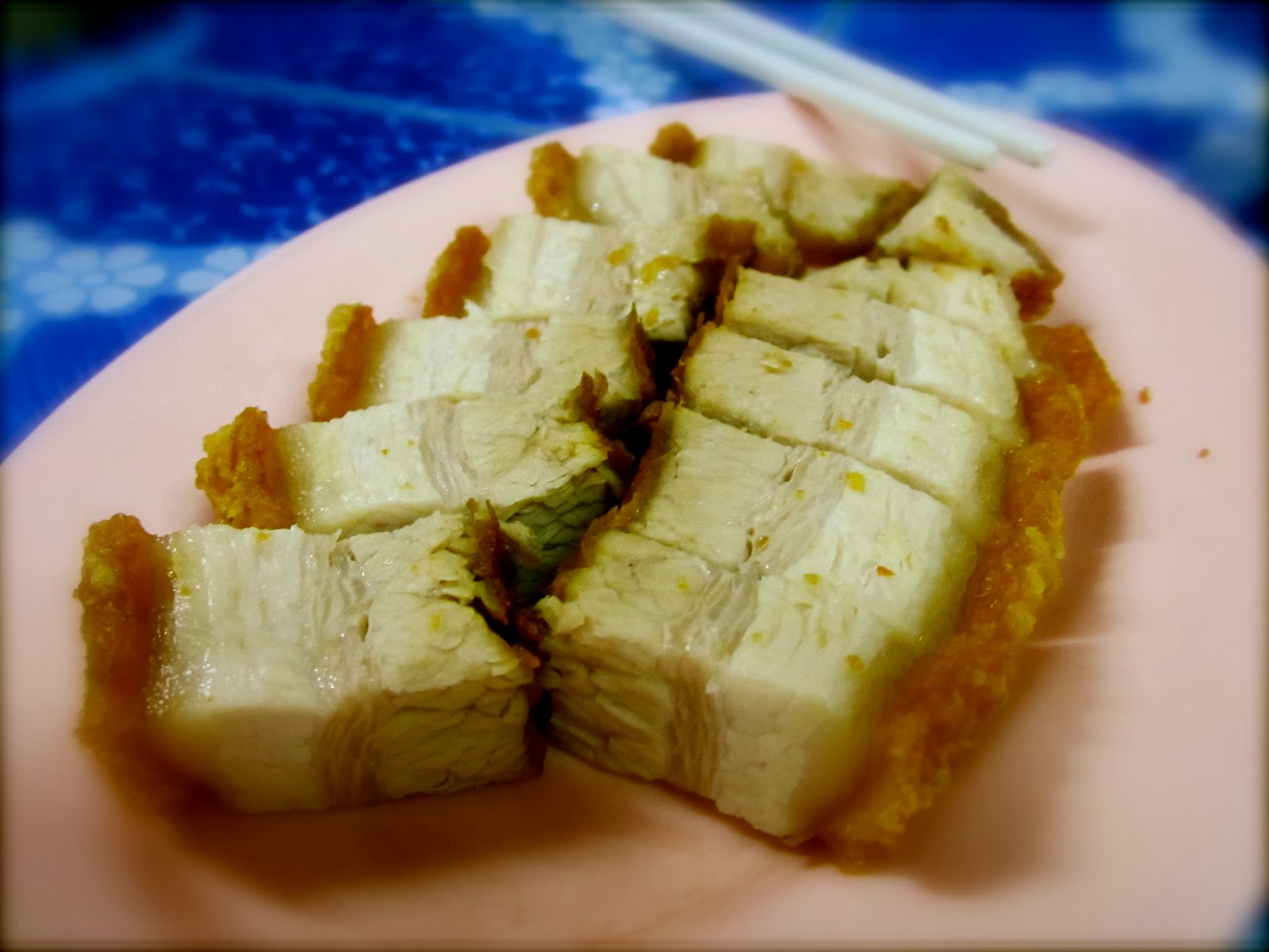 Clouds In The Kitchen: Moo Krob หมูกรอบ {Crispy Belly of Pork}