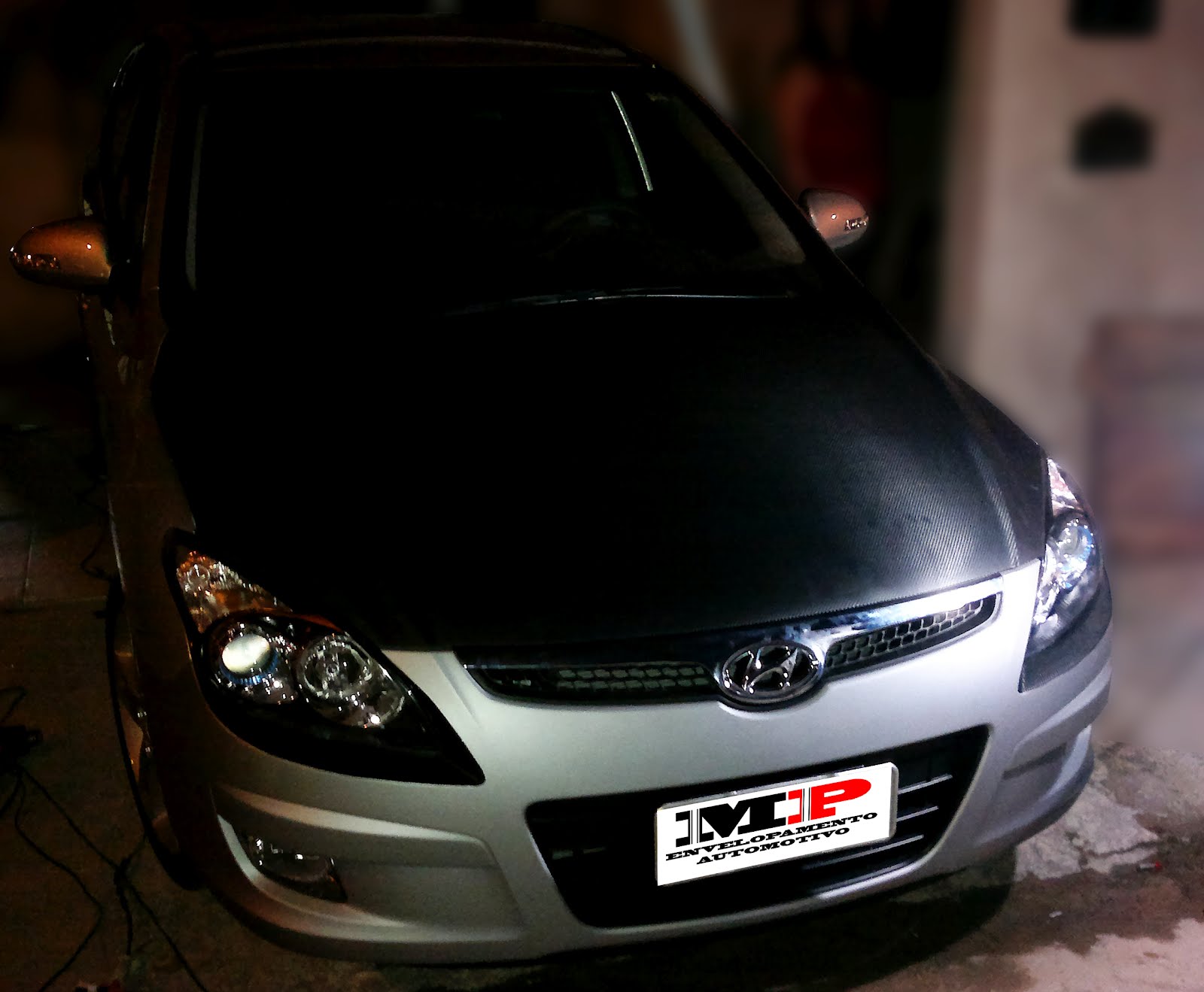 MP Envelopamento Automotivo: Envelopamento I30 -Prata Fosco e Fibra de ...