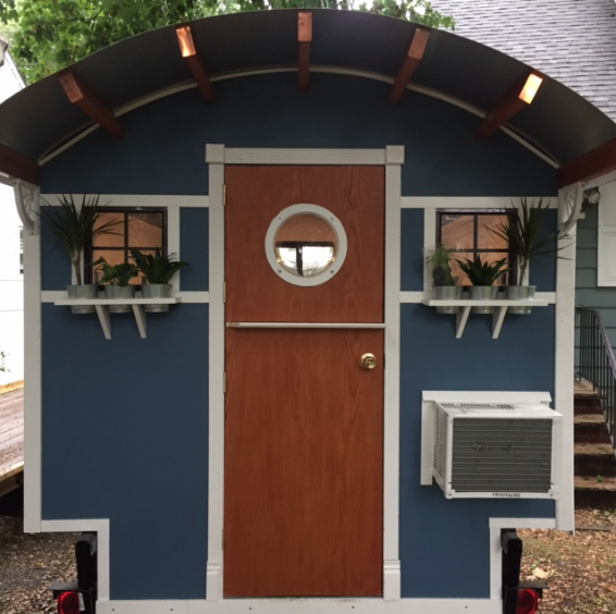 Relaxshacks.com: Chris' $5k tiny house on wheels (a modern vardo)