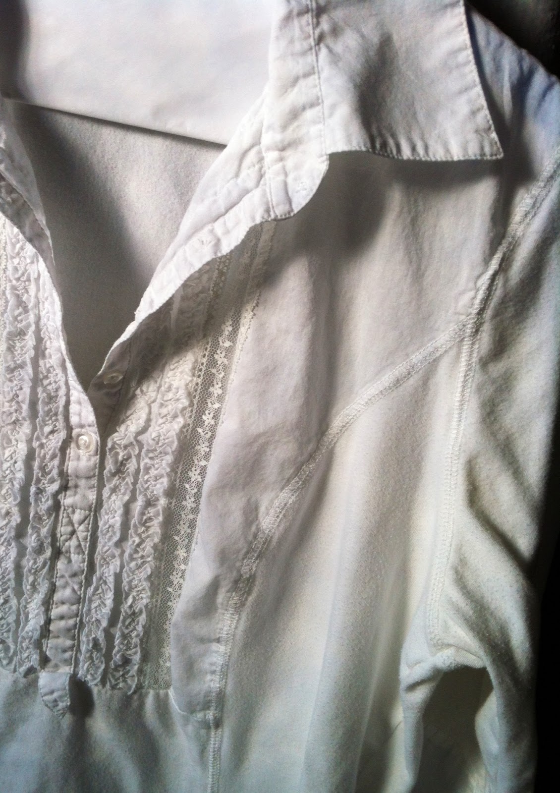 LittleRed's Picnic: Those Problematic Pit Stains