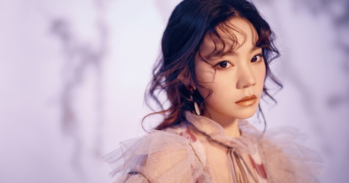 China Entertainment News: Singer Zi Ning poses for photo shoot