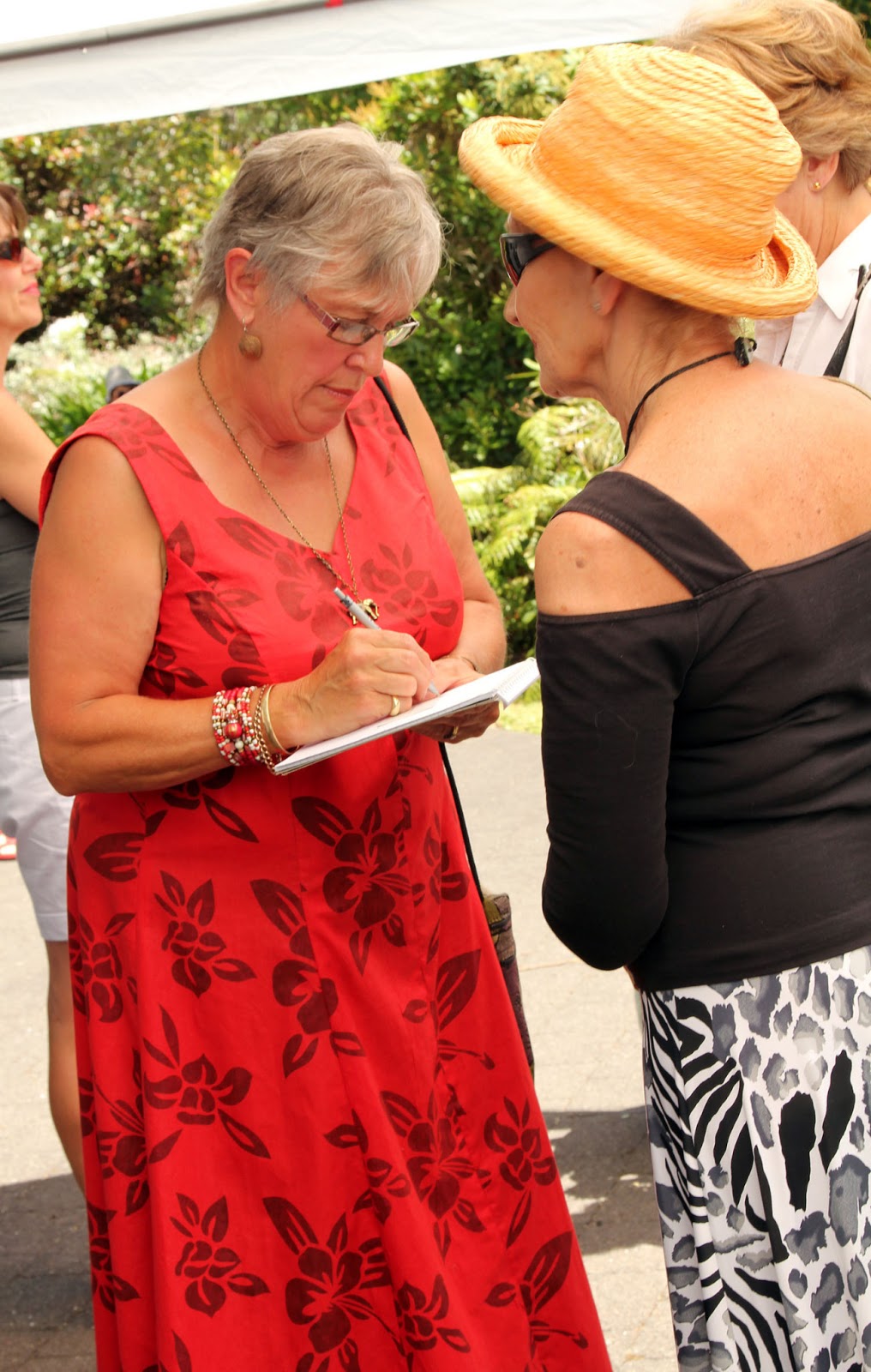 Rotorua Artist Janet Keen's Photography, Mosaics, Paintings & Writing ...