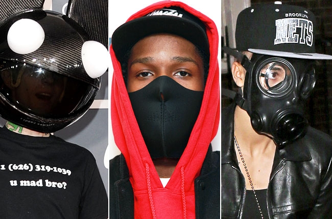 Pow!: Mask man Justin Bieber in CHANEL ski mask