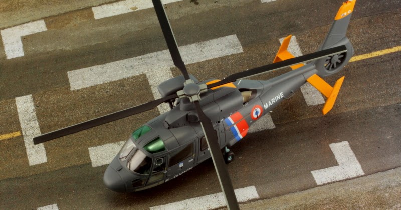 SVM: Aerospatiale AS365N2 Dauphin II