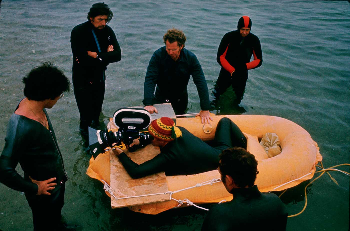 Behind the Clapperboard: Jaws (1975). Steven Spielberg