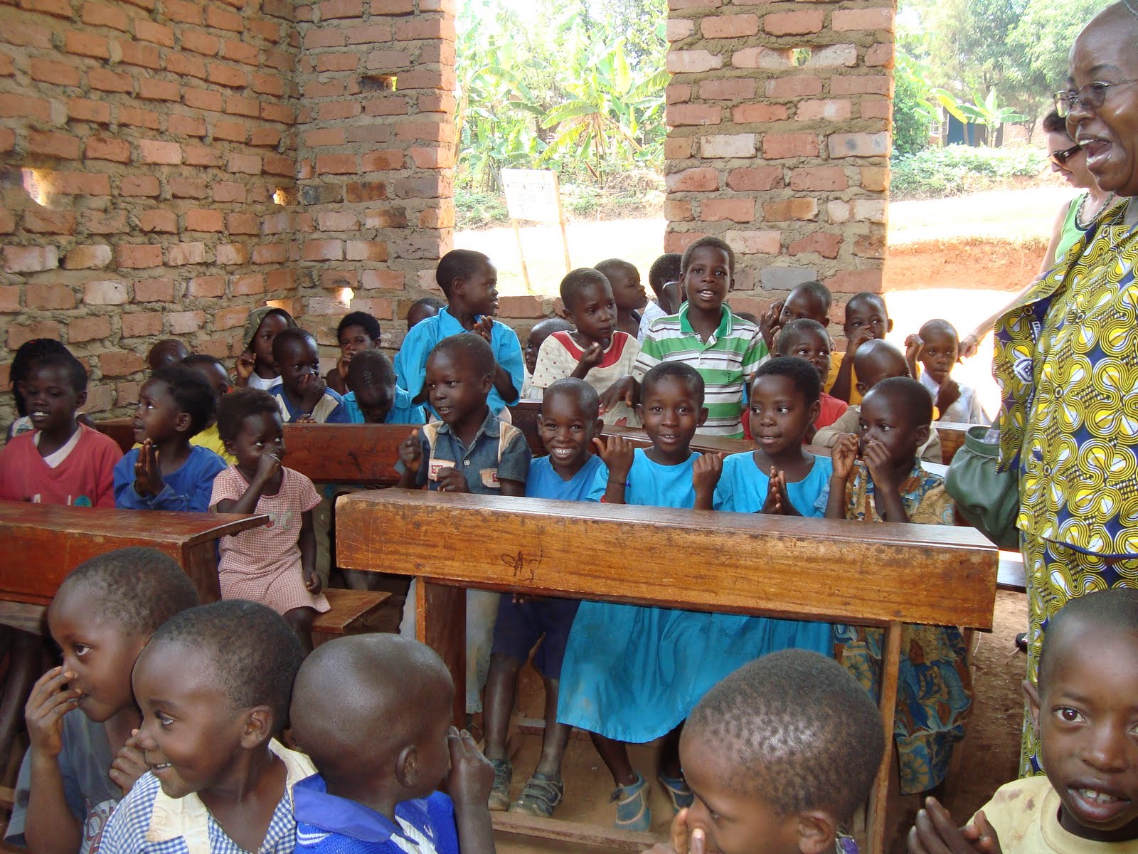 Learning to Serve: in Uganda: Good Samaritan Orphanage Center
