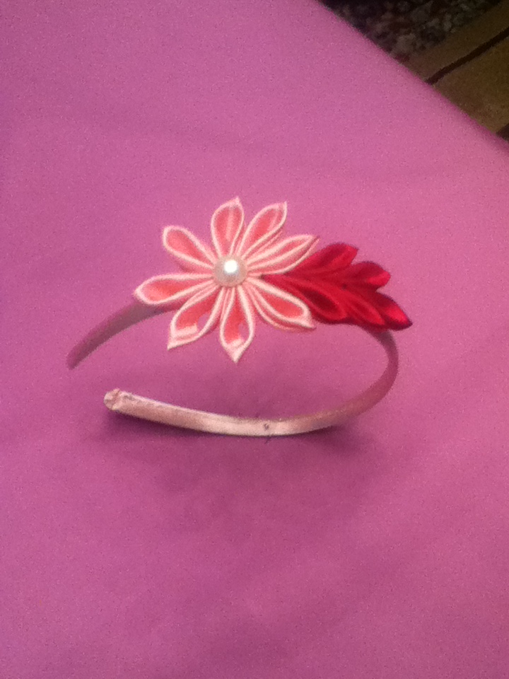 Flori-handmade: coronite pentru par