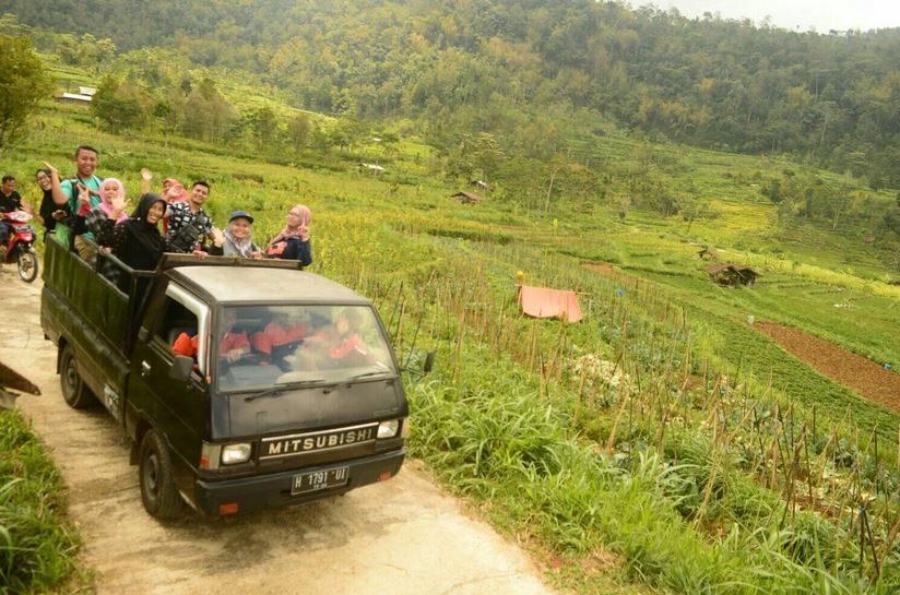 Petualangan Seru Wisata Gardu Pandang Helipad, Desa Sepakung, Banyubiru ...