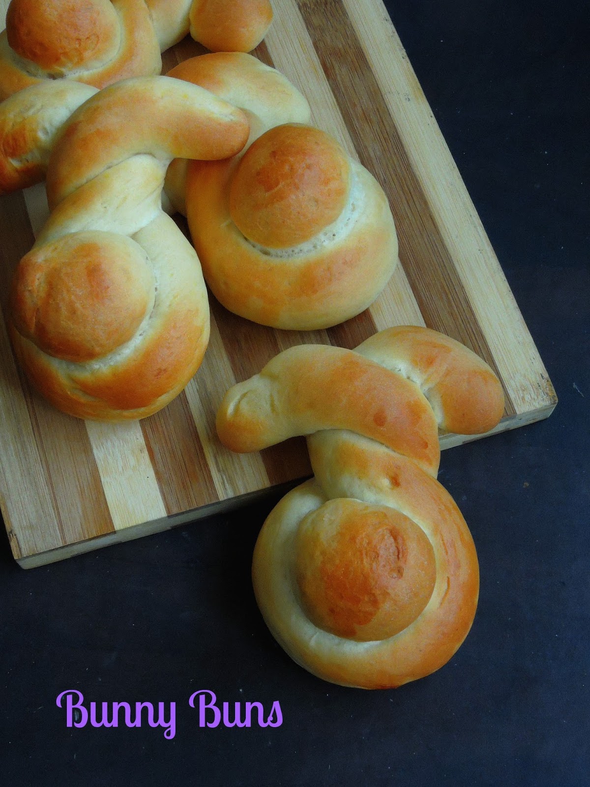 Priya's Versatile Recipes: Easter Special Bunny Buns