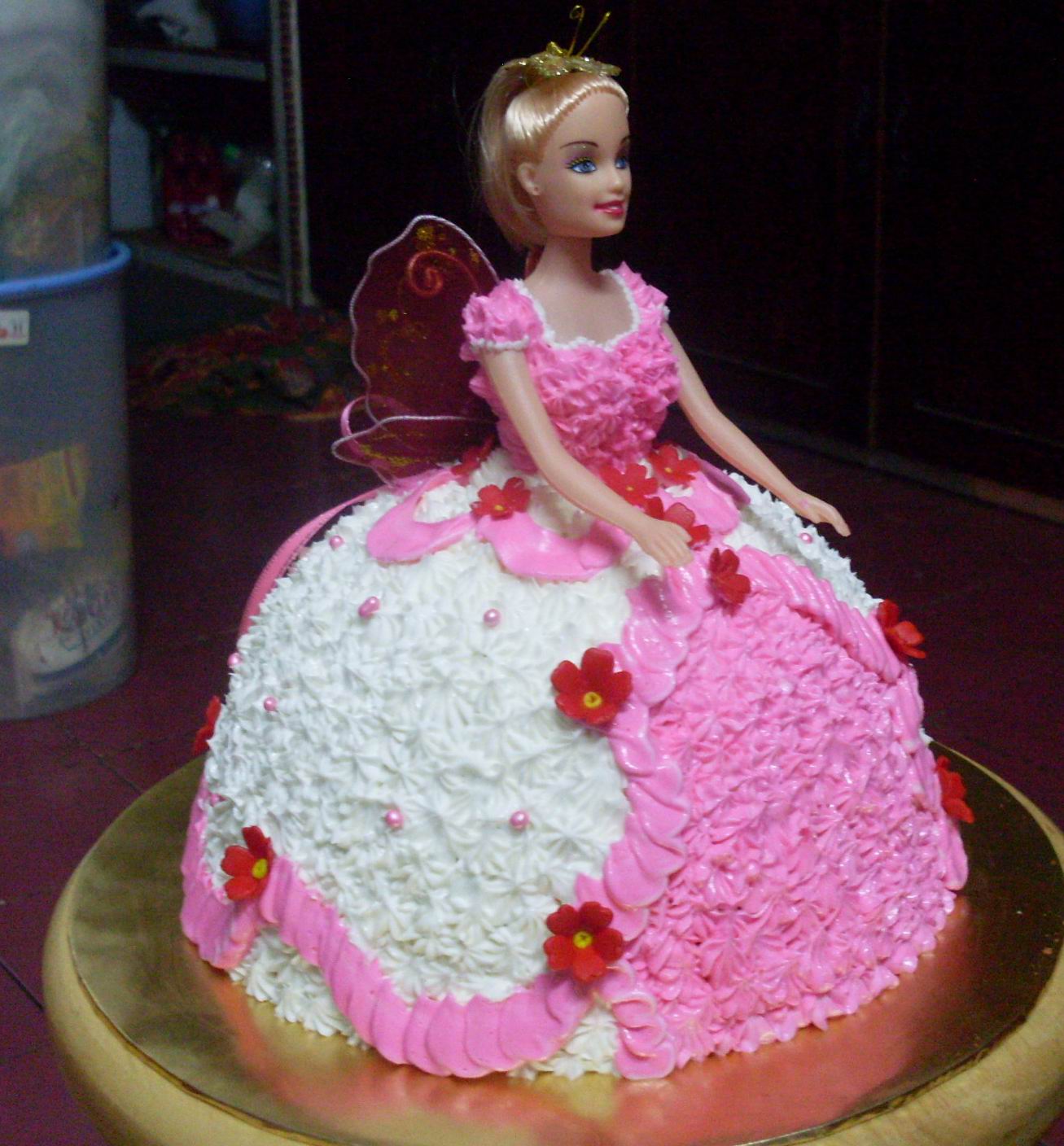 Rizaida Home Bakery: KEK BARBIE DOLL...KAK TI