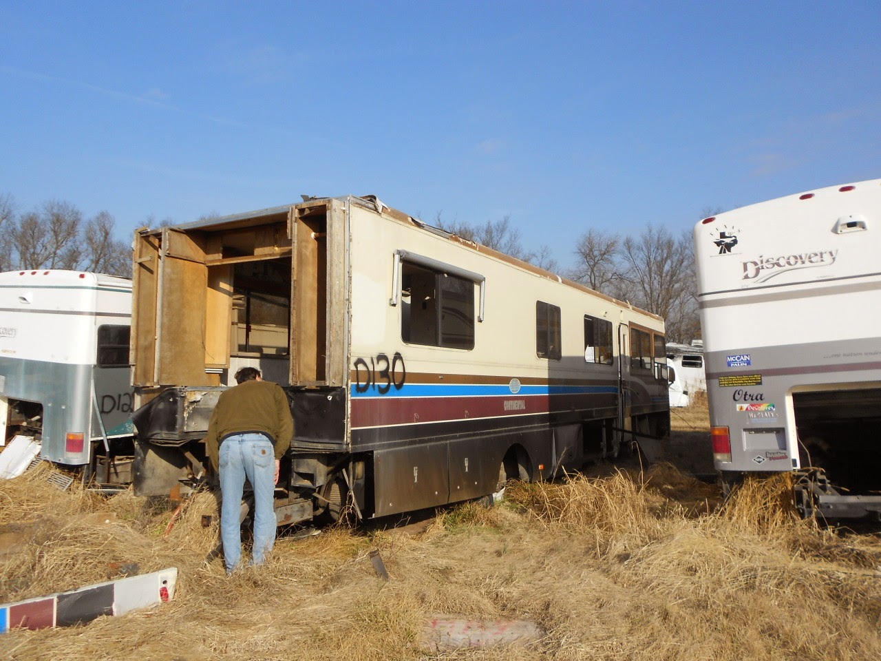 What A View!!! : Broke Down Already - Visiting Colaws RV Boneyard