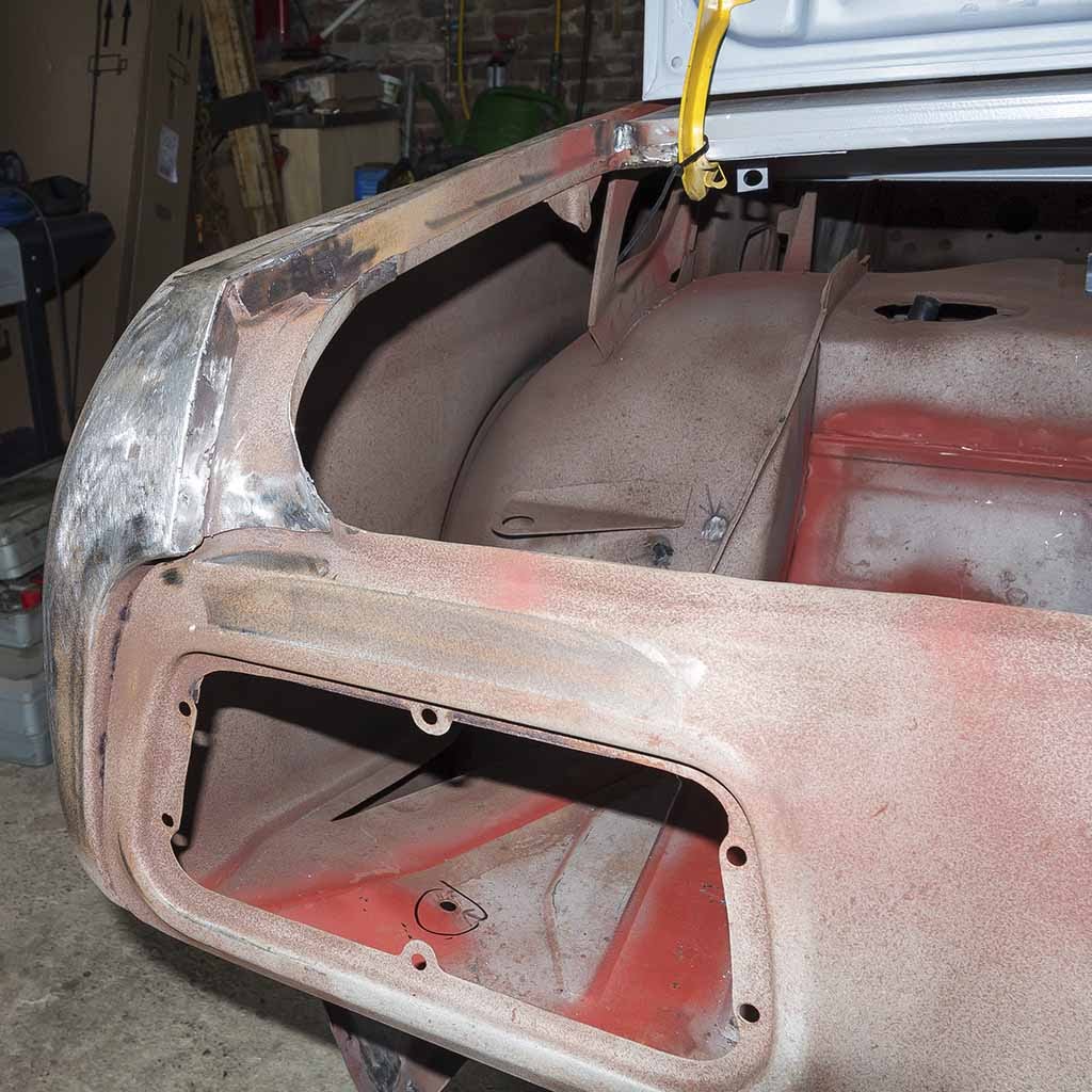 Beans' Triumph TR7 Blog: FHC resto nr. 12; Boot area completed