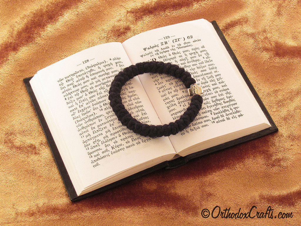Stuart's Study: Prayer Ropes (OrthodoxCrafts.com)