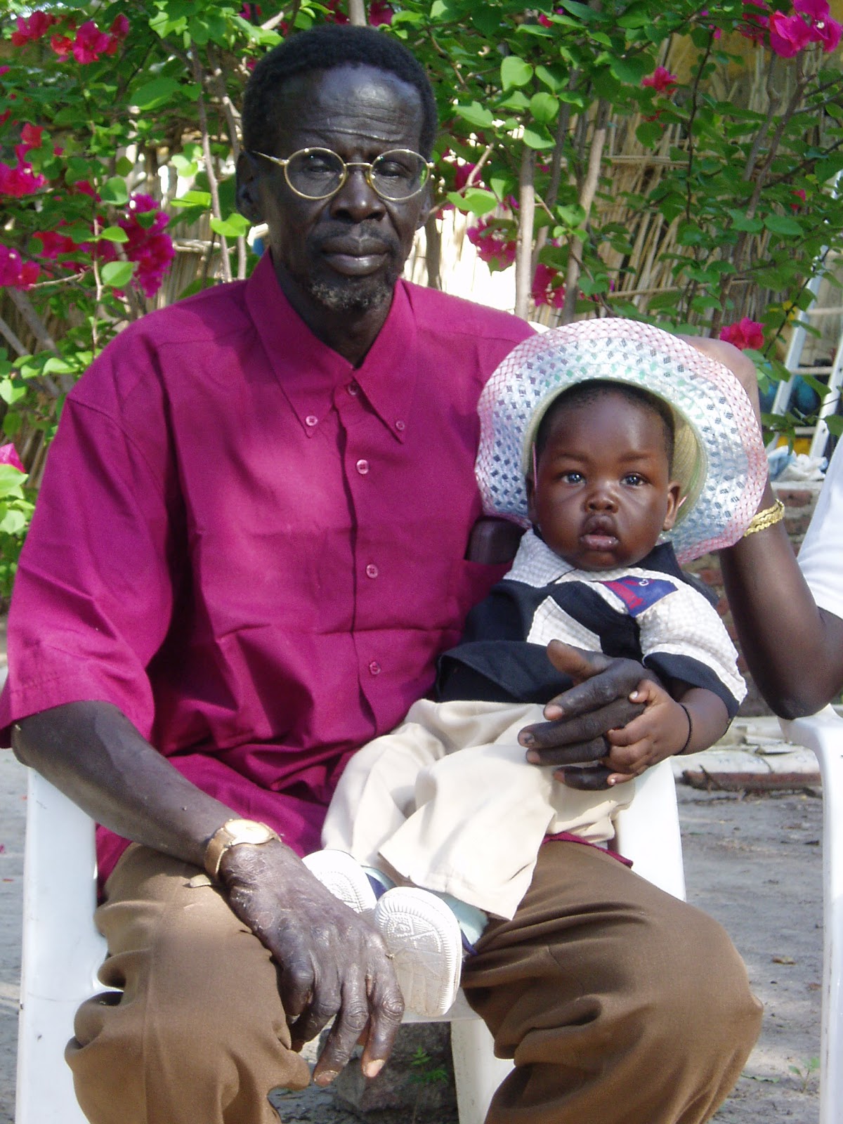 Nyamlell: Father Michael Barton's Sudan mission