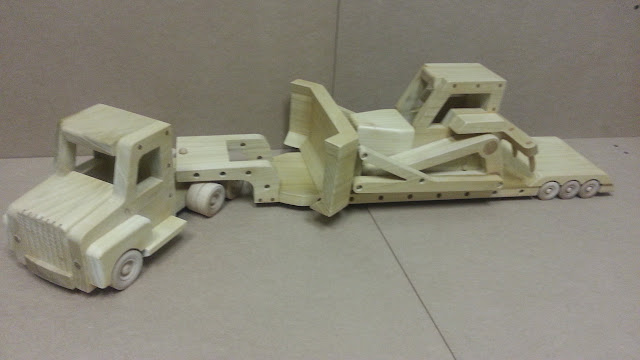 Saw Dust and Splinters: Simi truck Flat Bed Trailer