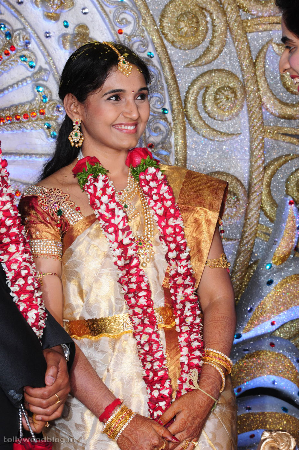 Aryan Rajesh with His wife Subhashini and Family Photos stills