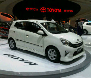 TOYOTA AGYA VS DAIHATSU AYLA