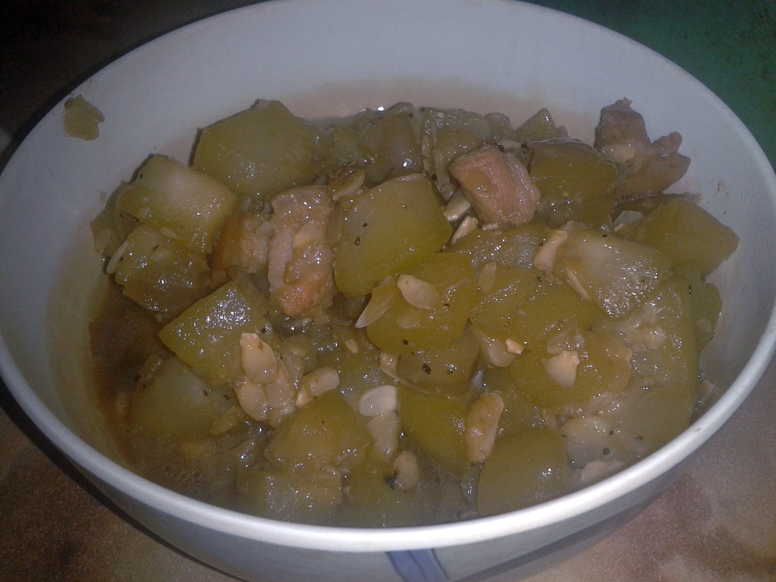 Philippine Food Blog: Ginisang upo (sautéed white squash)