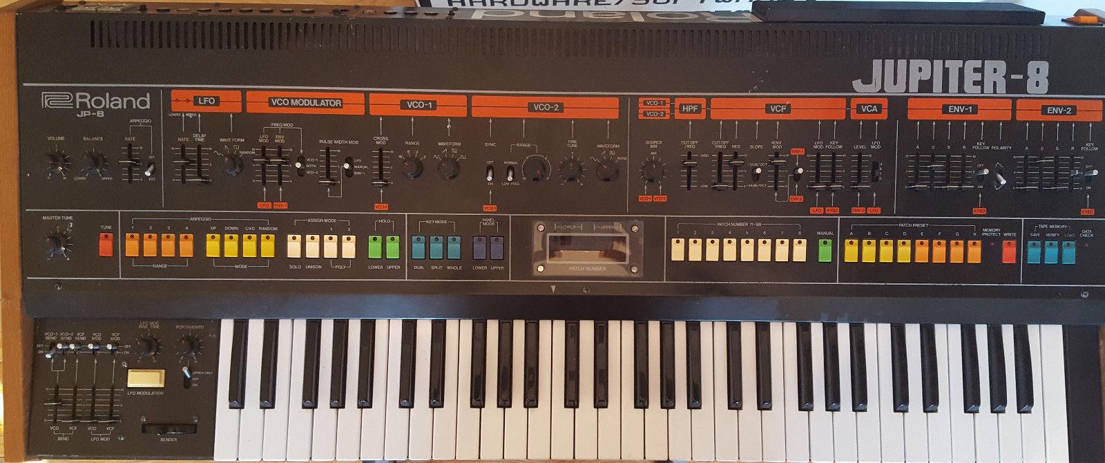 MATRIXSYNTH: Roland Jupiter-8 w/ Wood Side Panels