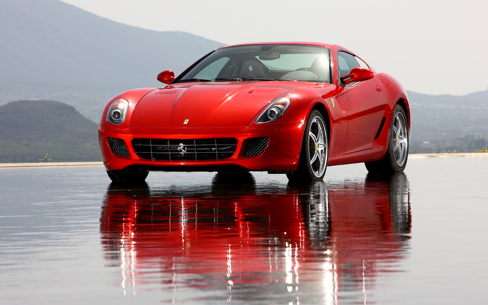 Top 50 Most Dashing And Beautiful FERRARI Car Wallpapers In HD