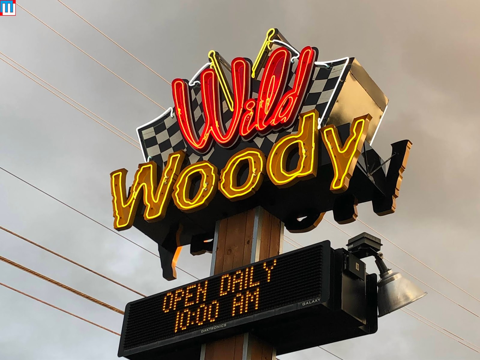 MidwestInfoGuide: Wild Woody (Branson Tracks)