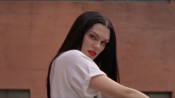 Jessie J Releases "Masterpiece" Music Video