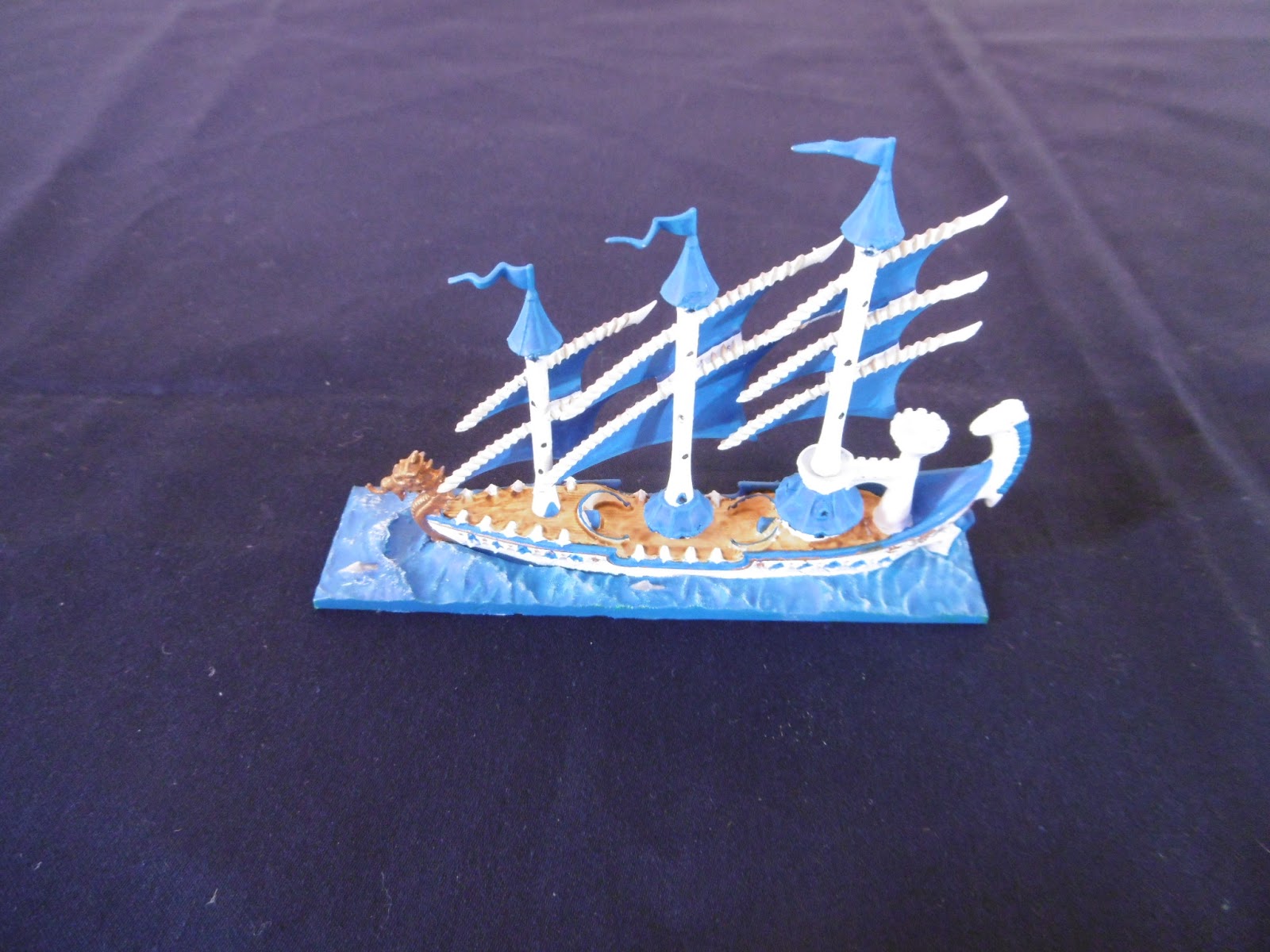 Into the Maelstorm: Man o' War high elf ships