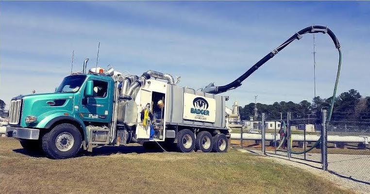 BADGER DAYLIGHTING OTTAWA LTD. SOLICITA OPERADORES O CONDUCTORES DE ...