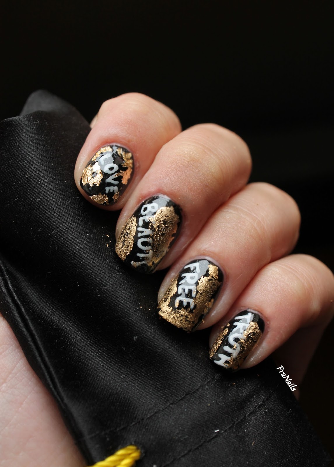 Movie Nails - Moulin Rouge! - FraNails