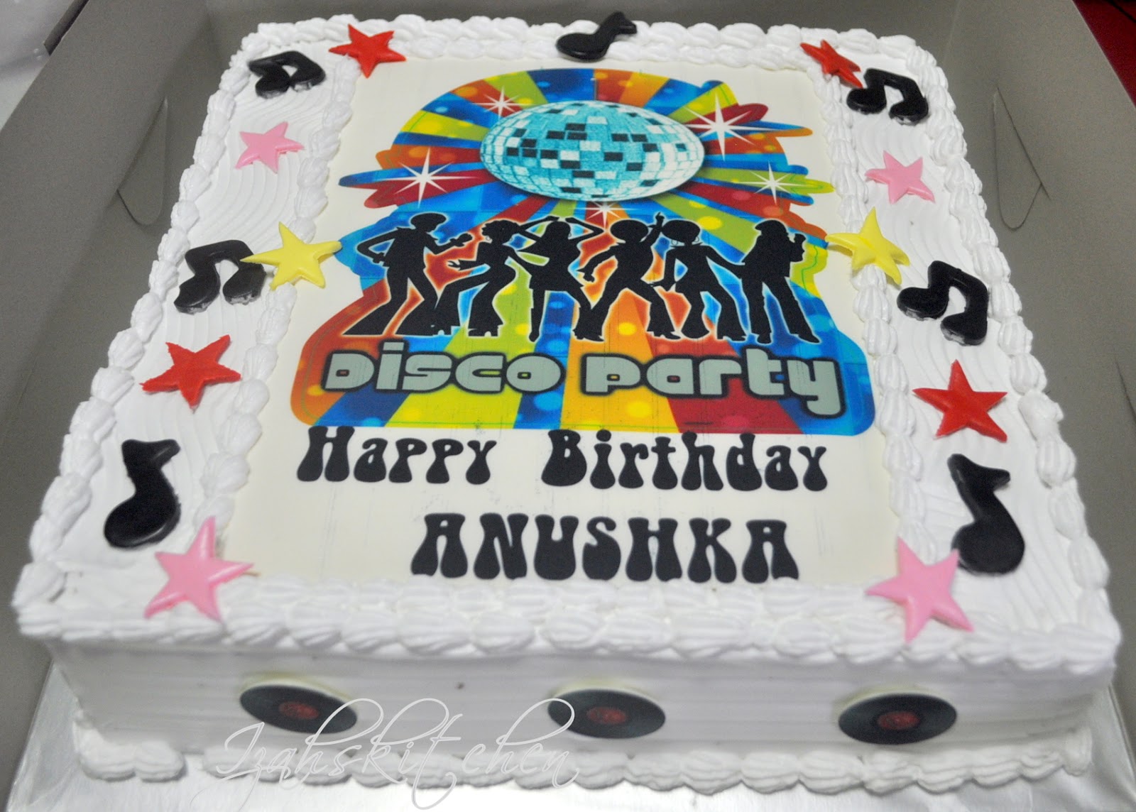 Izah's Kitchen: Disco Theme cake