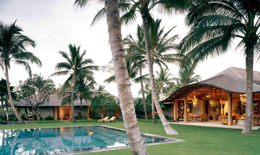 Tropical Stone House - Tropical Architecture