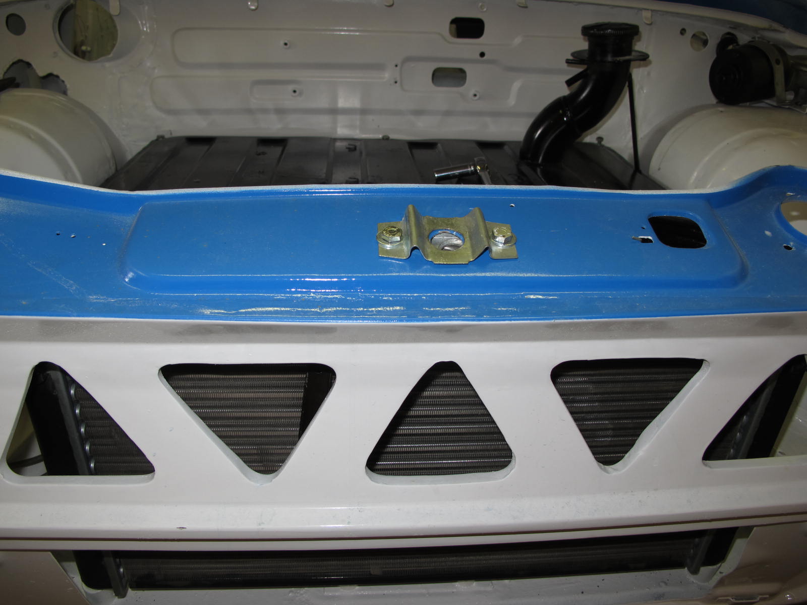 CKD Boats - Roy Mc Bride: Fitting a Hillman Imps front radiator