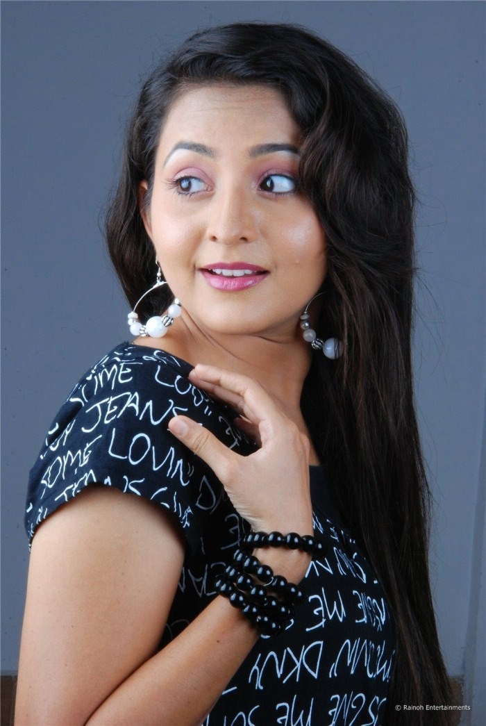 Soyagam For Ever: Bhama Photo Shoot Stills