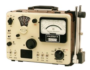 RADIO-TIMETRAVELLER: Field Strength Calculator One