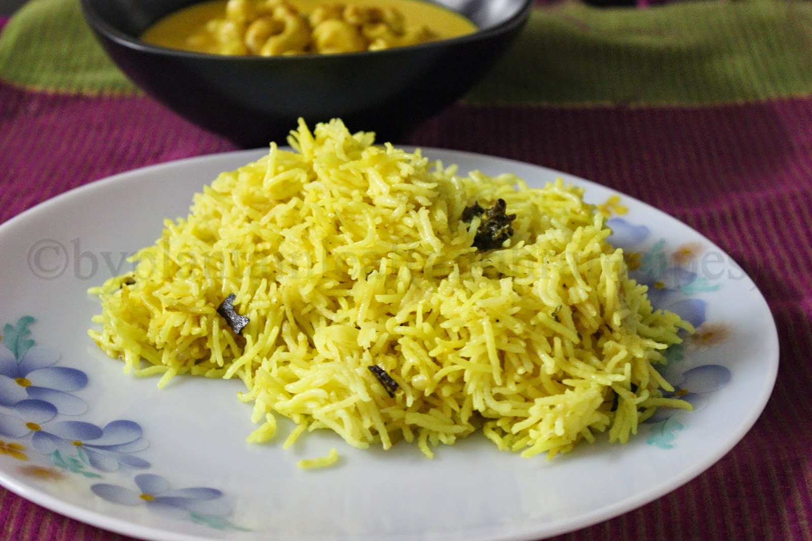 plantain leaf(Andhra Recipes): Kaha Bath Sri Lankan Yellow Rice For S