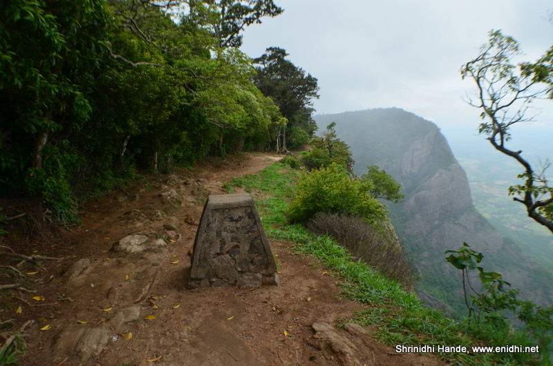 Seetharkundu viewpoint and Pothundi Dam, Nelliyampathy, Kerala - eNidhi ...