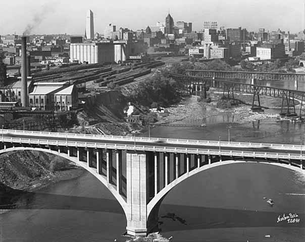 Towns and Nature: Minneapolis/St.Paul, MN: The Old Flour Mills Area